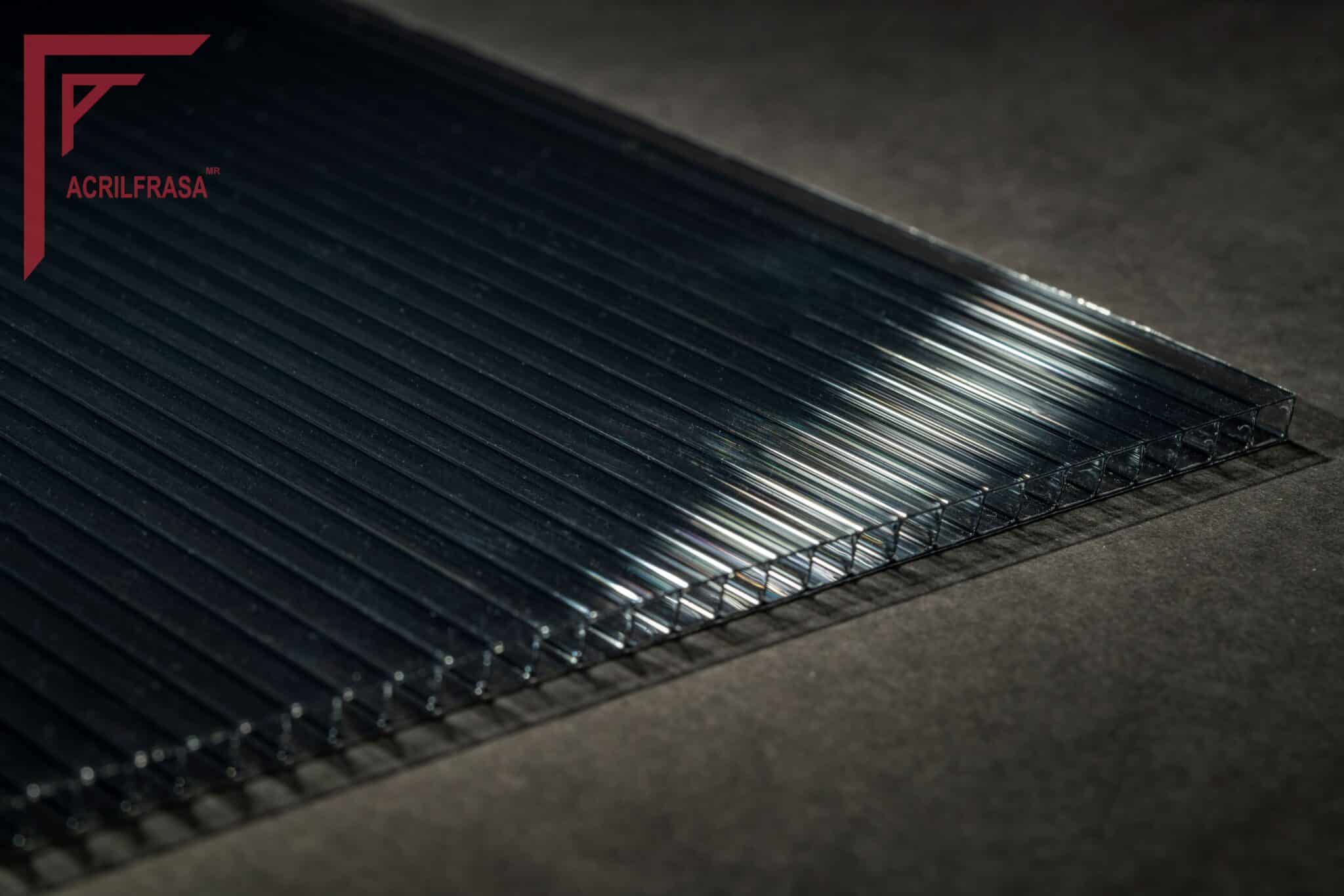 Policarbonato Celular Gris 1.22x8.54m, 6mm - Resistente y Estético ...